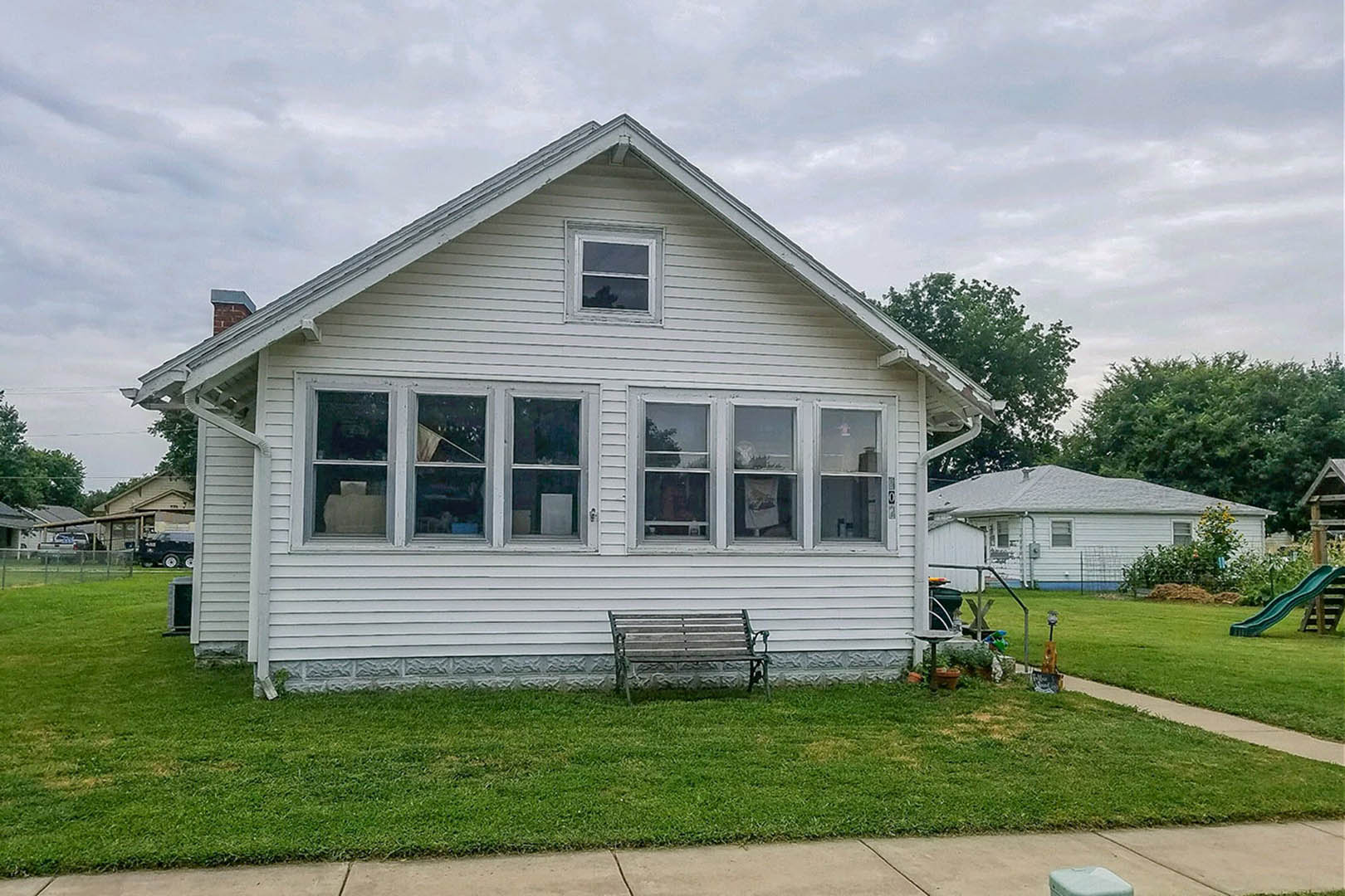 207 E Main St, MOUNT HOPE, KS 67108 - McCurdy | Real Estate & Auction