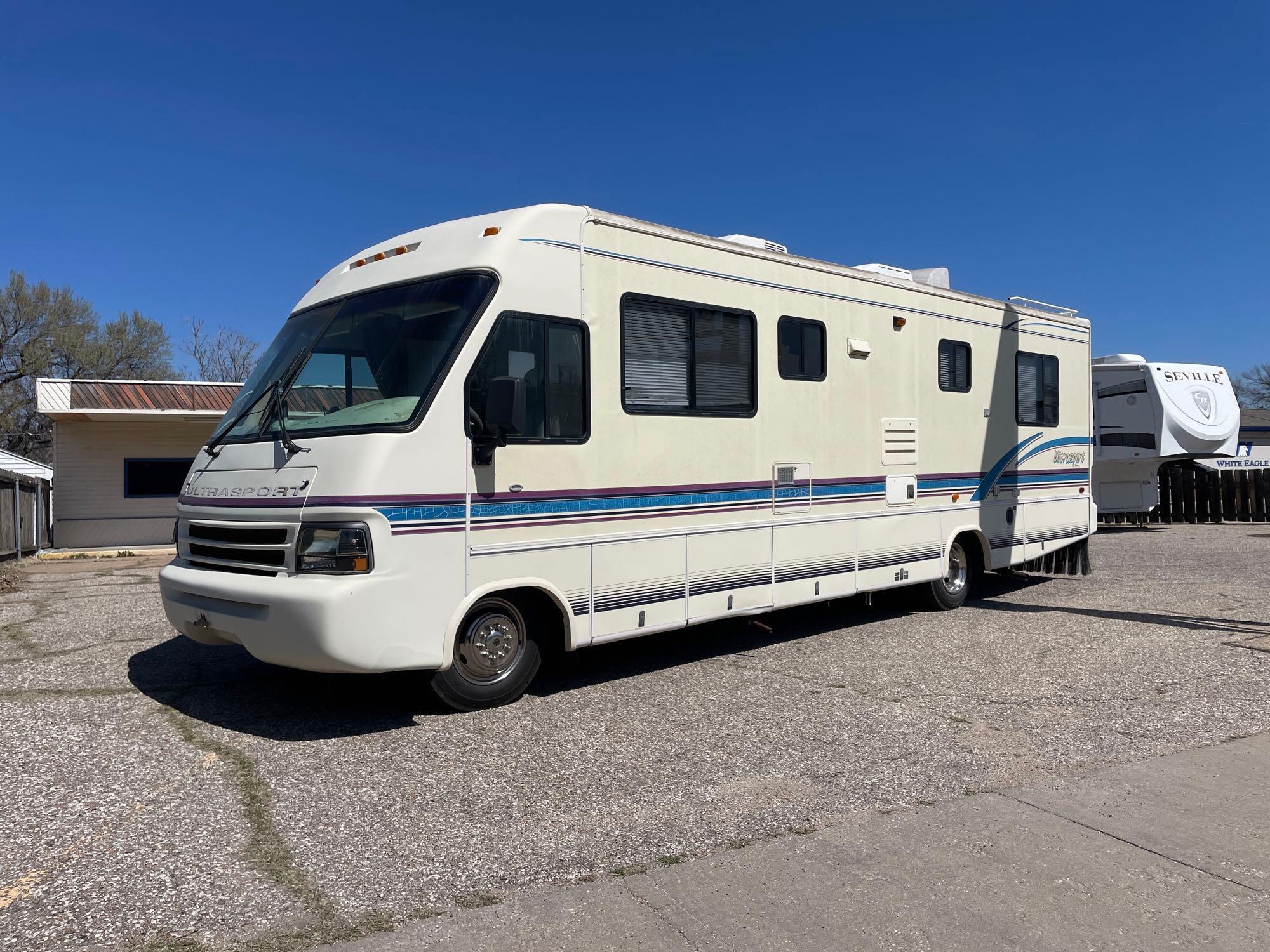 1995 Chevrolet Ultrasport Motorhome, 308 W. Broadway St., Newton, KS ...